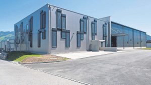 Läderach kauft am Standort in Bilten ein Nachbargebäude - Marchanzeiger