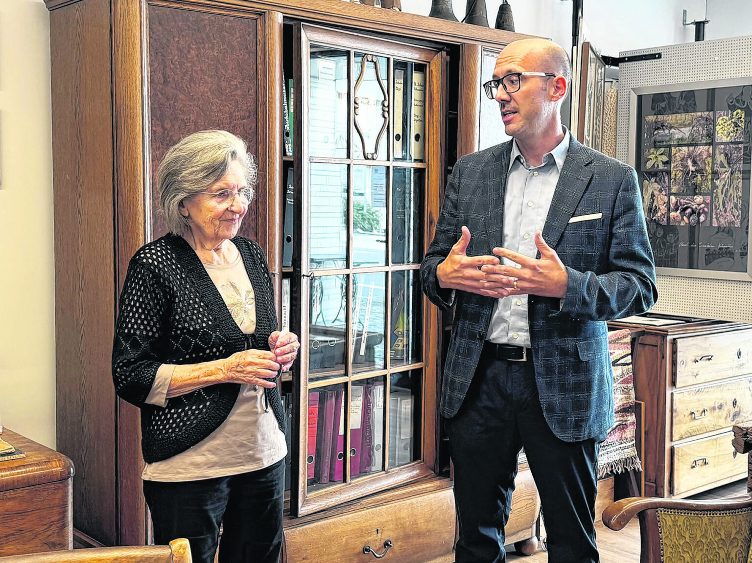 Archiv-Stübli mit Marchring besichtigt - Marchanzeiger